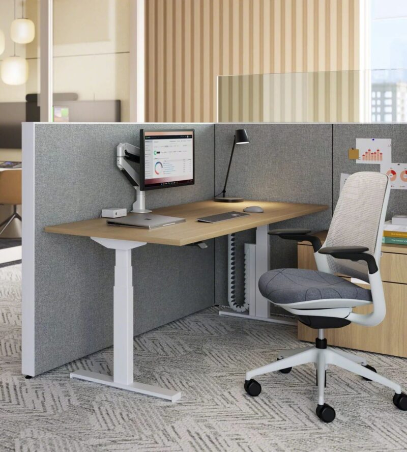 A Deep Dive into Steelcase’s Migration Desking Collection